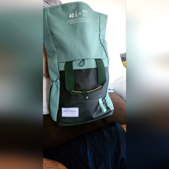 Doterra | Bags | Dterra Sage Green Convertible Backpack | Poshmark